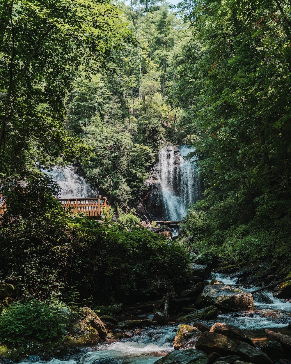 11 Fantastic Hiking Trails in Helen, Georgia
