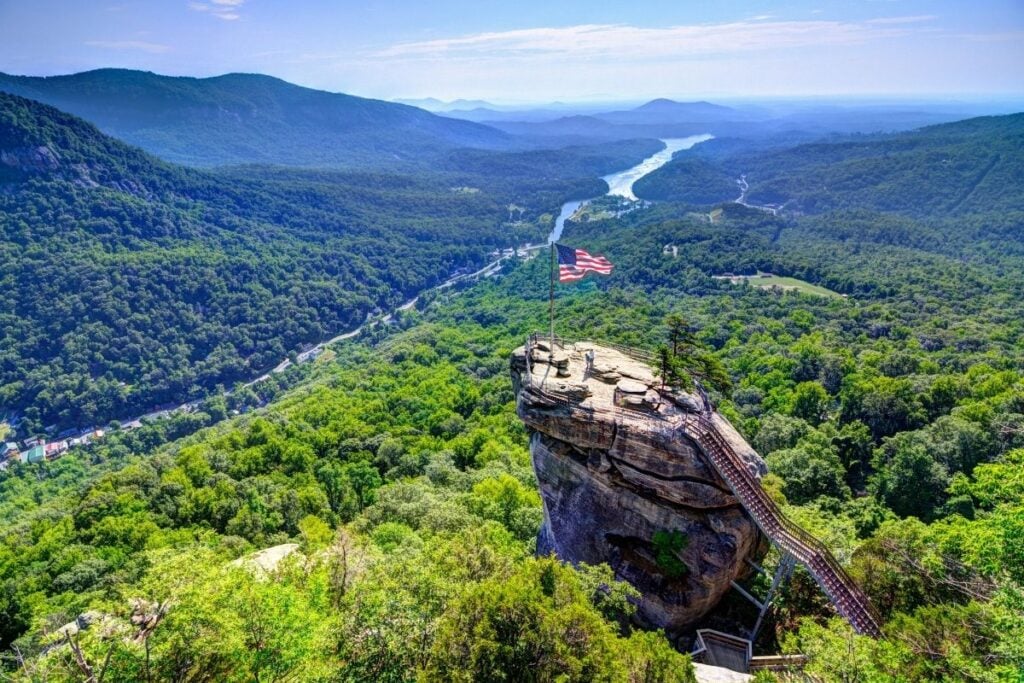 Top 10 Breathtaking Overlooks in the Blue Ridge Mountains - Road Trip ...