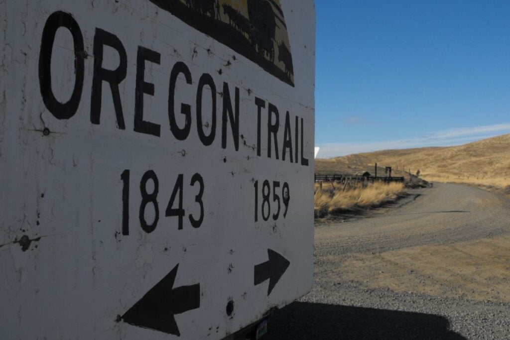 Cross Country Road Trips: 21 Amazing Stops Across the USA