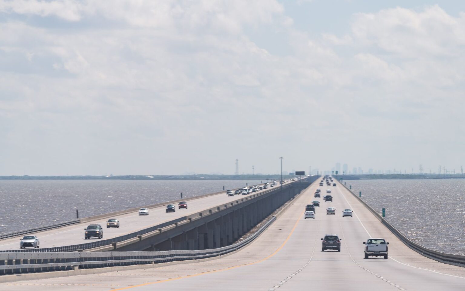 13 Longest Bridges in the USA: Top Engineering Marvels - Road Trip Roaming